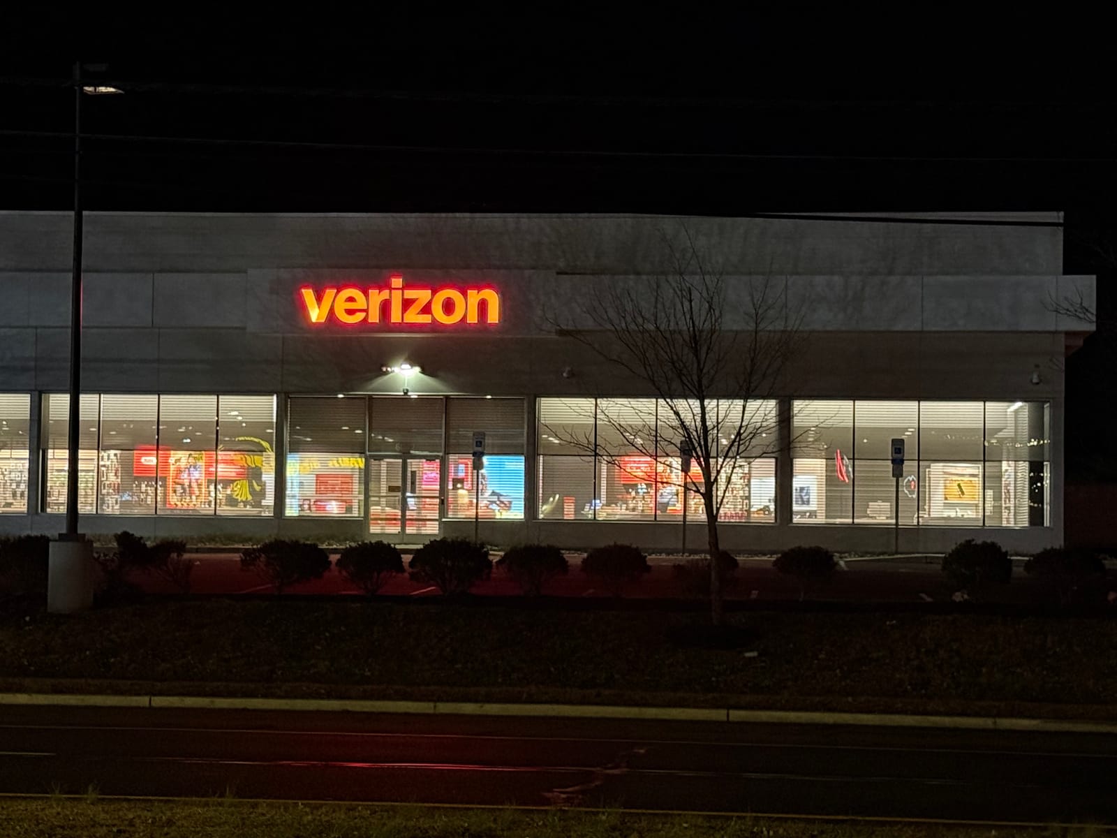 Verizon Outage Disrupts Calls and Texts Nationwide